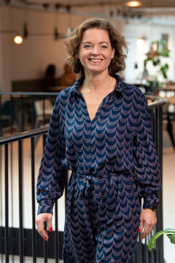 Inge van Pelt - JULI Notaris